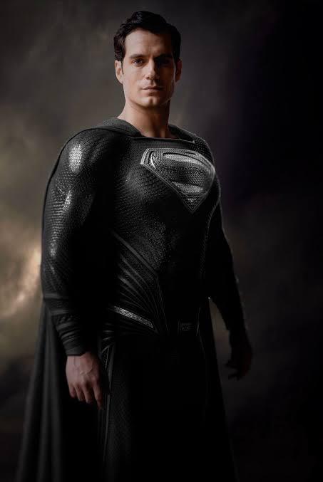 Esta es la razón por la que Superman no tiene barba y cabello largo en ...