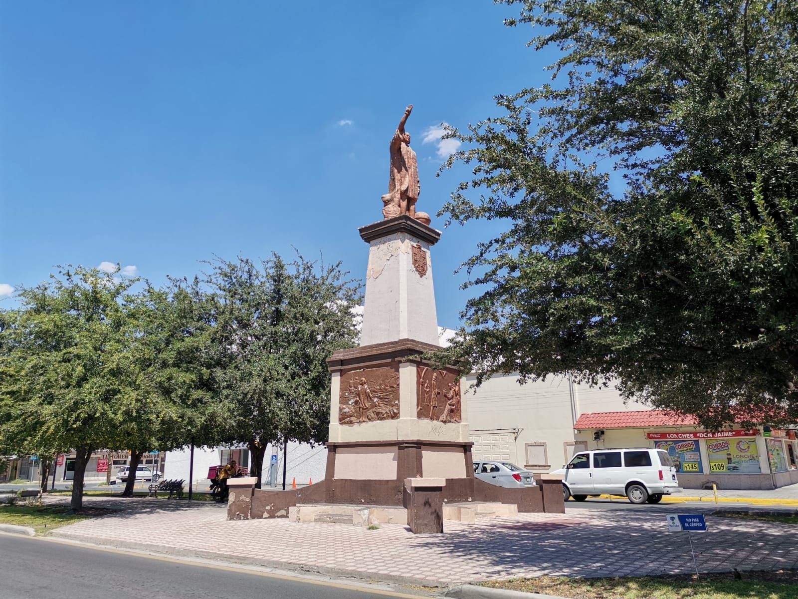 Descartan retiro de Monumento a Colón en Torreón – Capital Coahuila