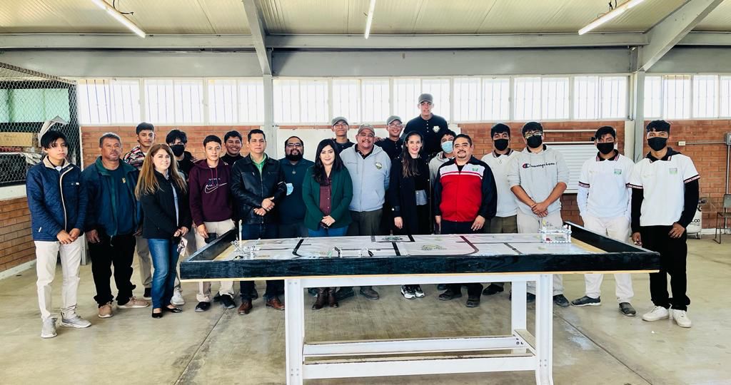 Participan alumnos de Cecytec en concurso de Robótica – Capital Coahuila